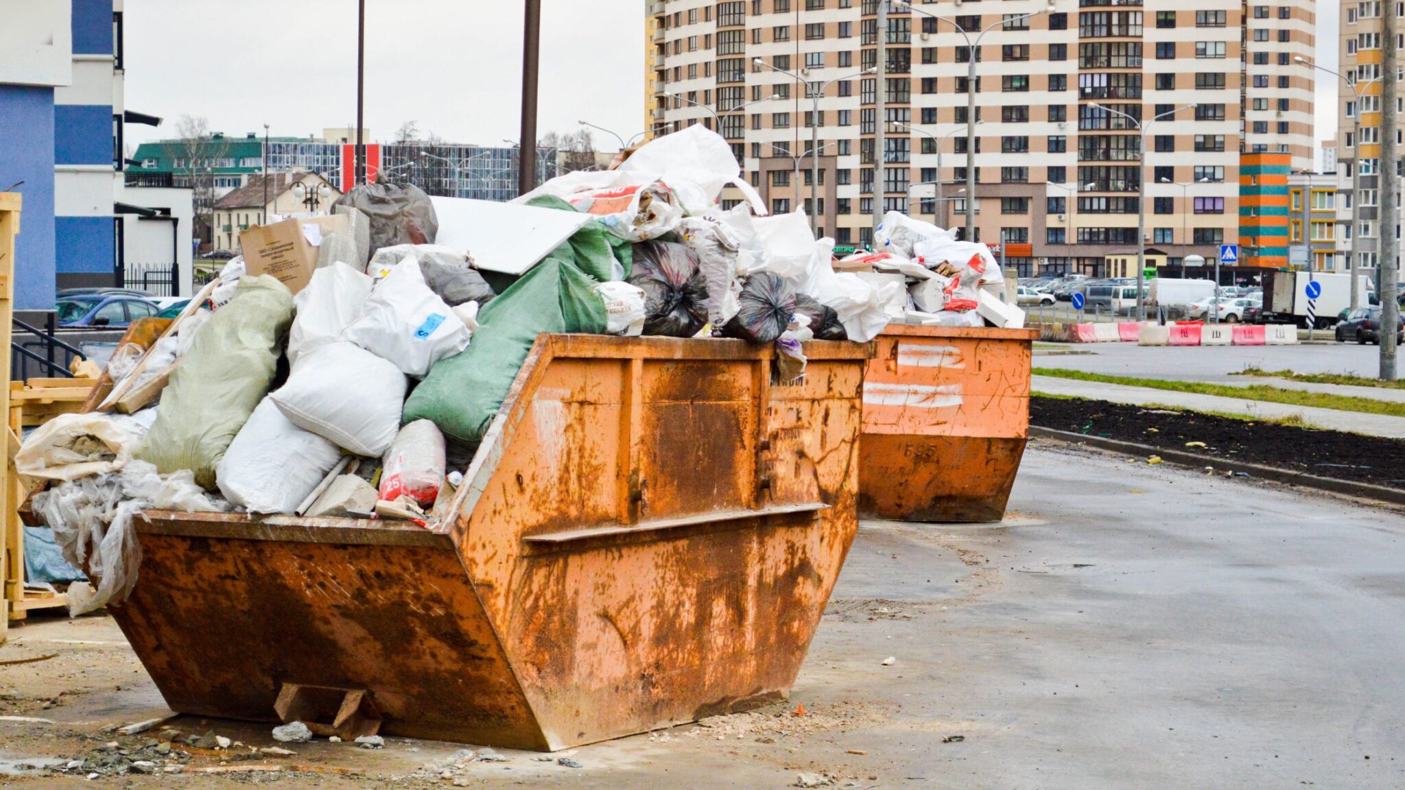 What are Skips and RoRos? | Waste Managed