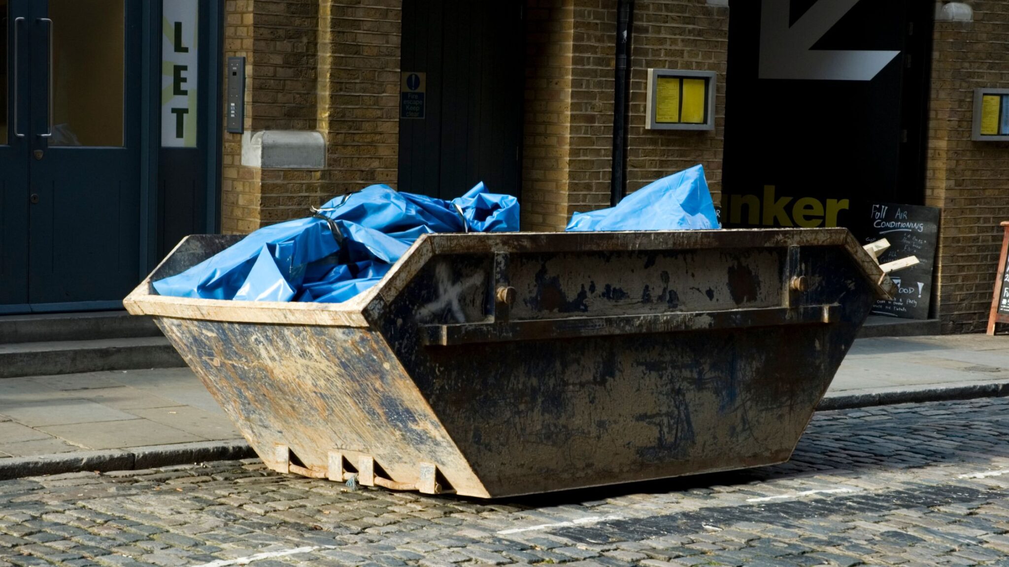 What are Skips and RoRos? | Waste Managed