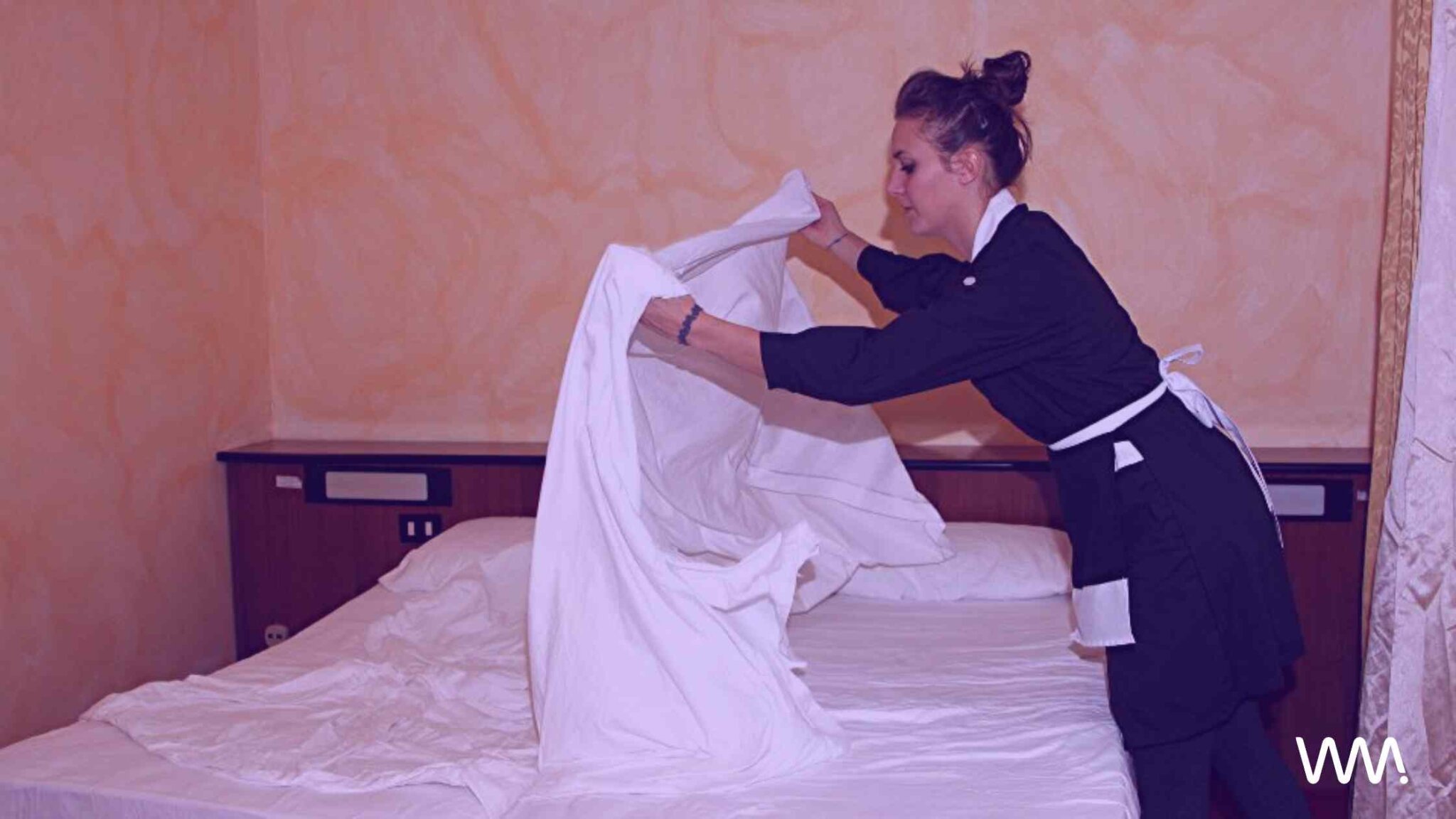 Hotel Waste Laws and Regulations in the UK